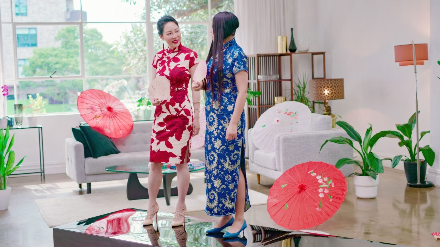 Alumna Sara Jane Ho's New Netflix Show Transforms Lives Through the ...