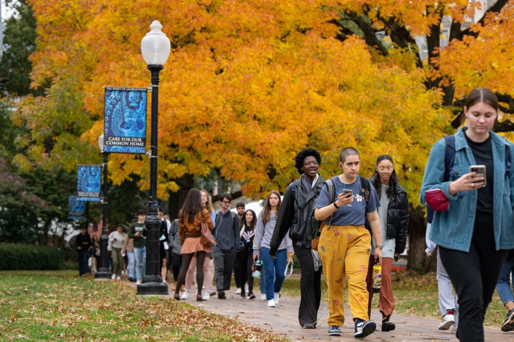 Georgetown | CAS Admissions | Discover Your Path to Success